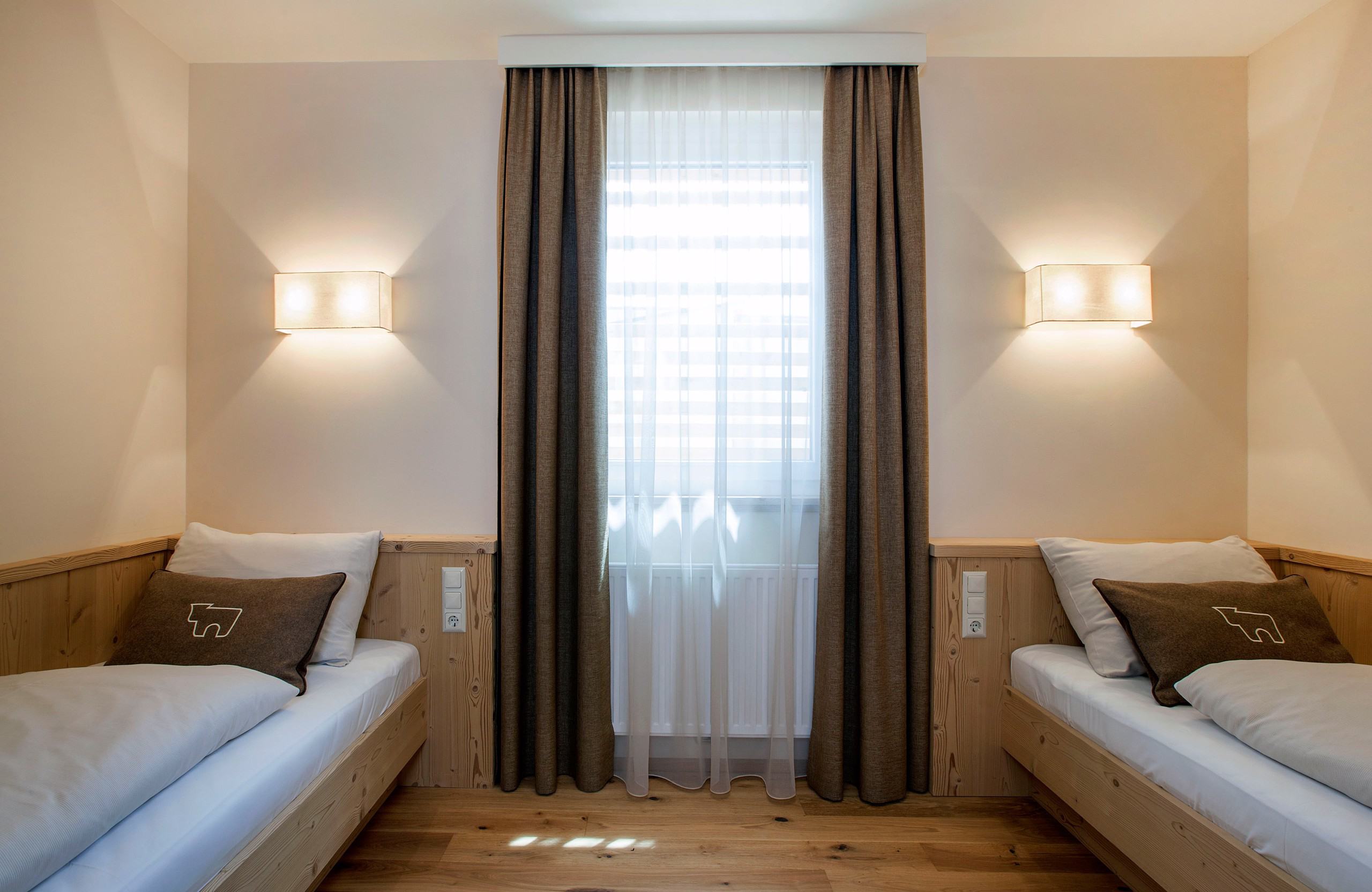 Anfragen & Informationen erhalten | Almwellness Hotel Pierer